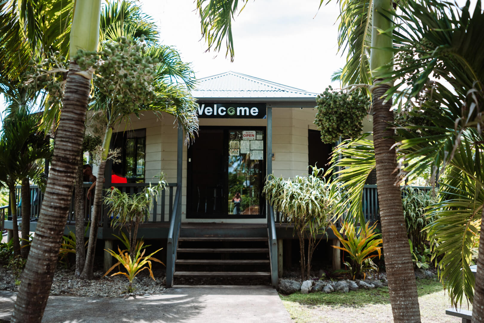 Ultimate guide to Aitutaki - Cook Island's most idyllic Island.